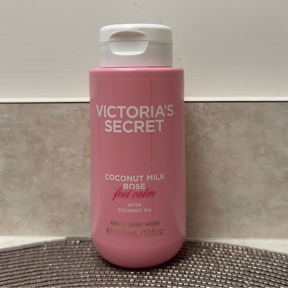 Victoria's Secret | Bath & Body | New Victorias Secret Coconut Milk ...
